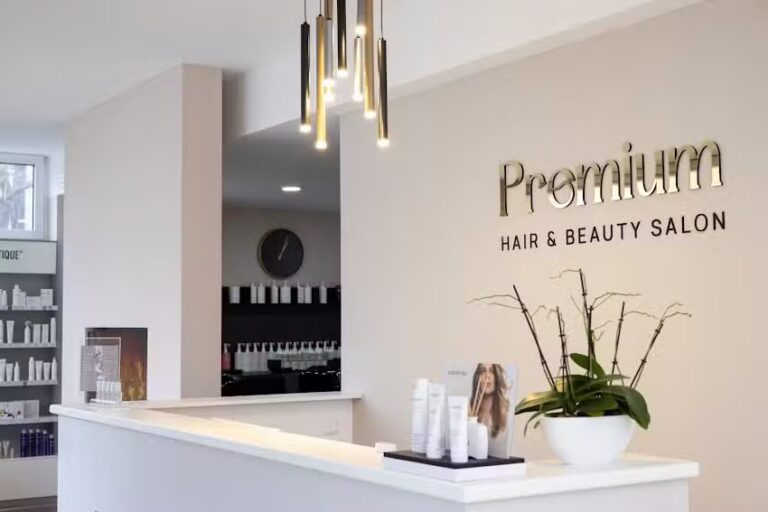 Premium Hair&Beauty Salon - Friseursalon en Dresden, Sachsen